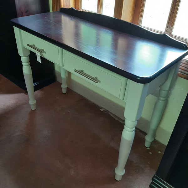2 drawer server – Elmswood Country Centre