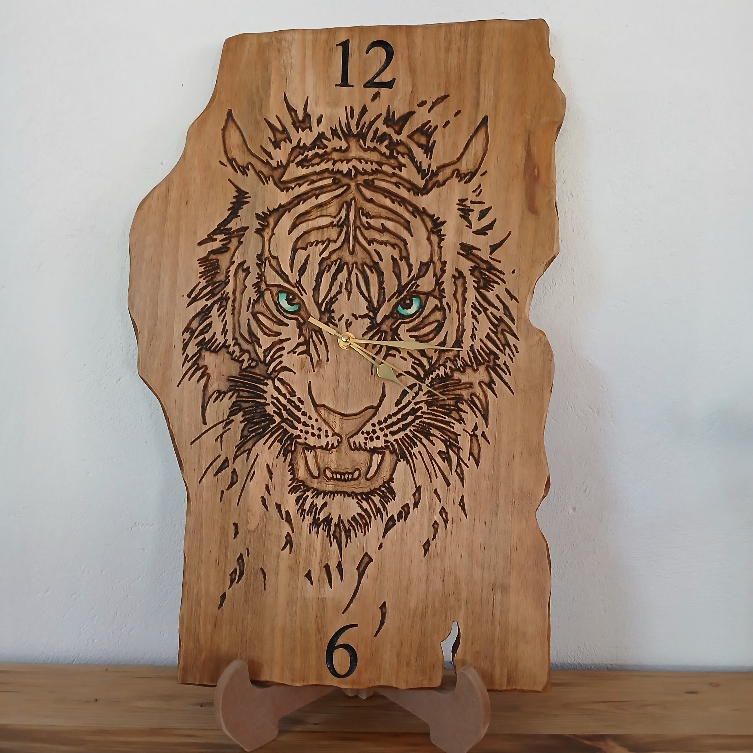 Tiger Clock – Elmswood Country Centre